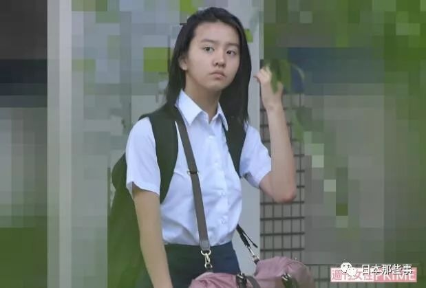 刚羡慕完木村拓哉的女儿 又要羡慕小栗旬女儿了|木村拓哉|小栗旬|木村光希_新浪娱乐_新浪网