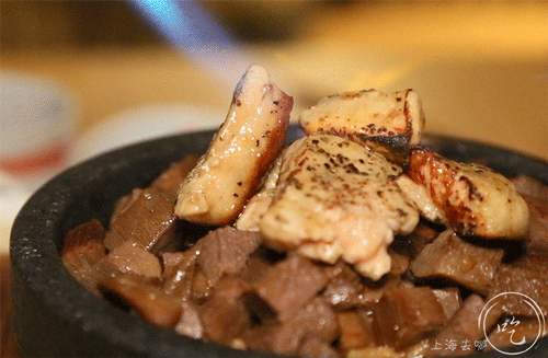 魔都惊现达摩日料店！专卖9色霹雳球，还自带火焰秀！|陆家嘴|草莓|寿司_新浪新闻