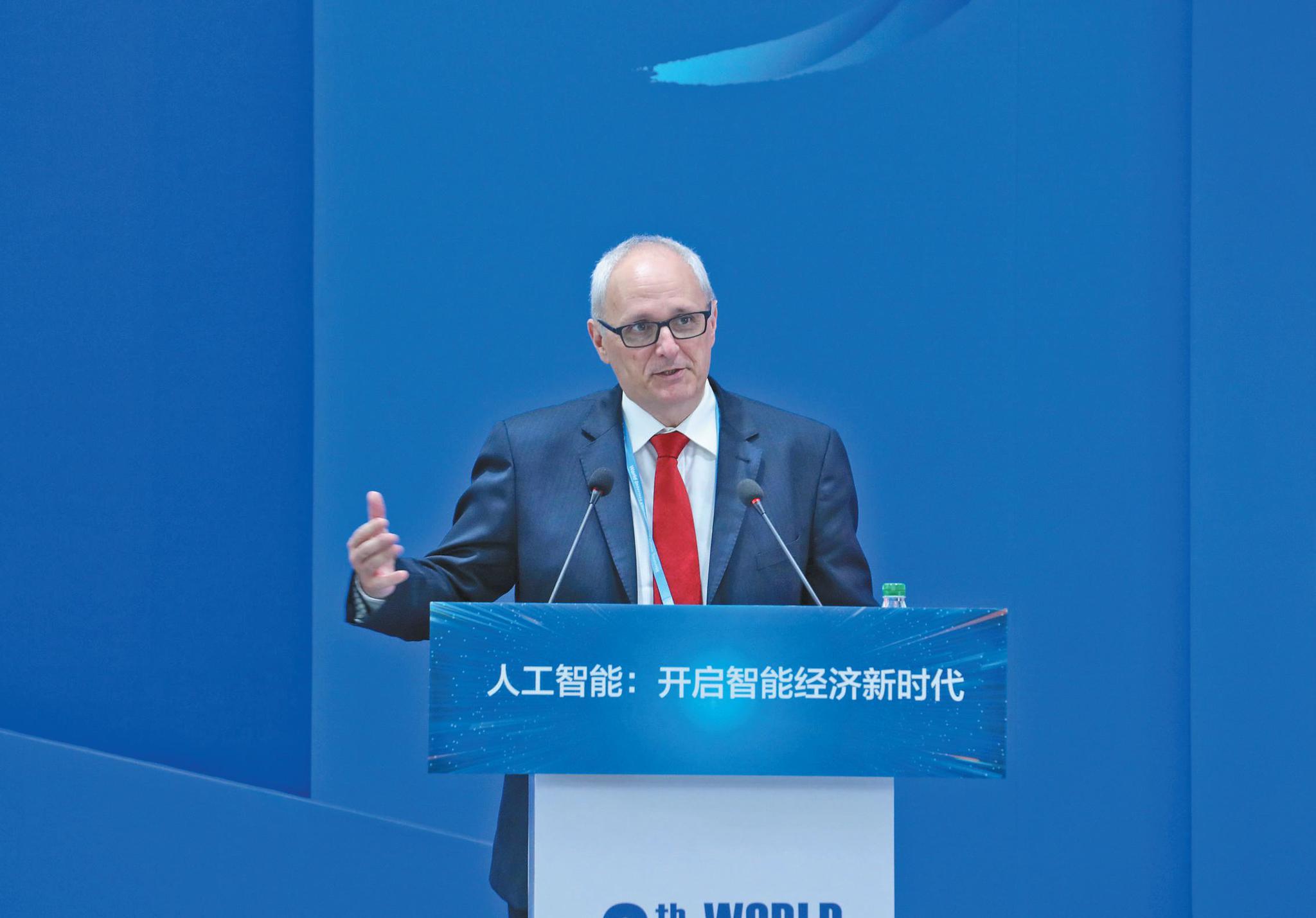 高力：全球数字卫生领域中国处于领先地位|应用程序|医疗_新浪新闻