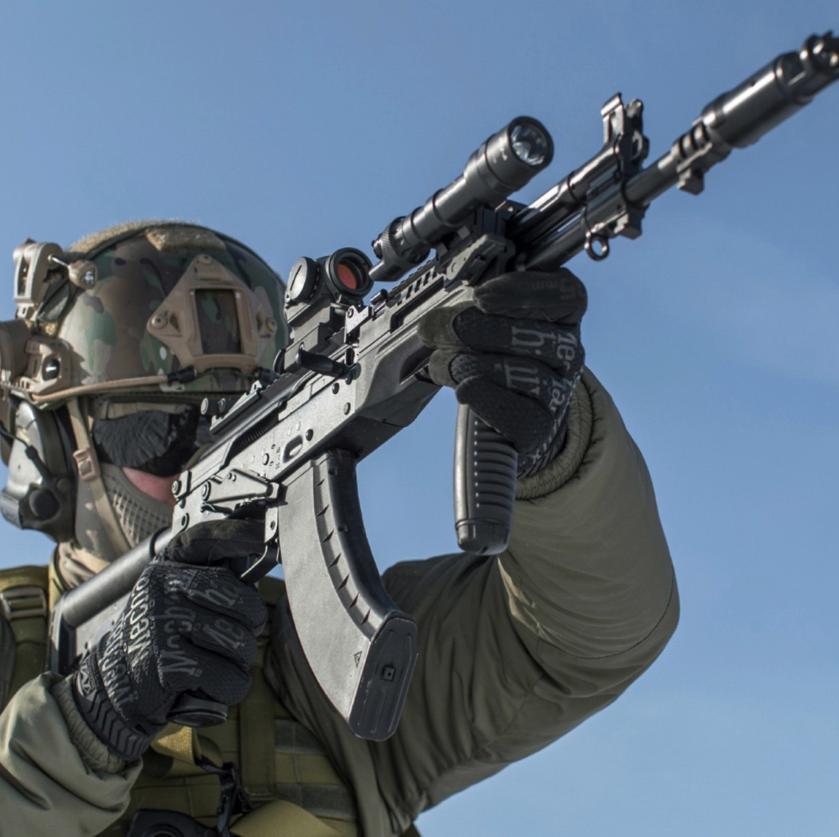 “吃鸡”新枪M762在现实中怎么样？又一个“真香”典范？｜轻武专栏|步枪|波兰|瞄具_新浪新闻