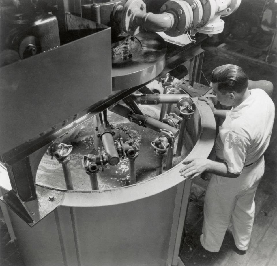 辉瑞170年简史：带给人类的不止伟哥和可口可乐|辉瑞_新浪财经_新浪网