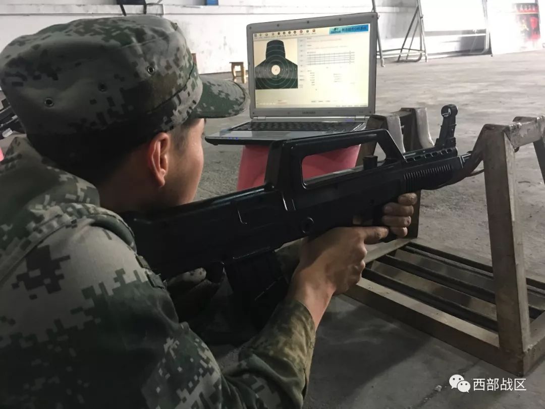 子弹上膛，新兵实弹射击大片震撼上映！|新兵|子弹|射击_新浪军事_新浪网