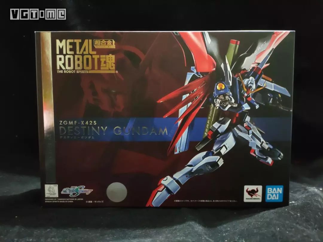 体现ZAFT理想的真红之翼：METAL ROBOT魂命运高达简评