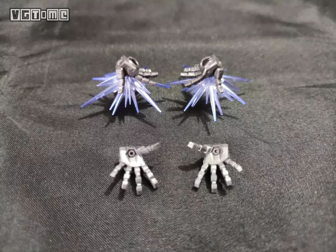 体现ZAFT理想的真红之翼：METAL ROBOT魂命运高达简评