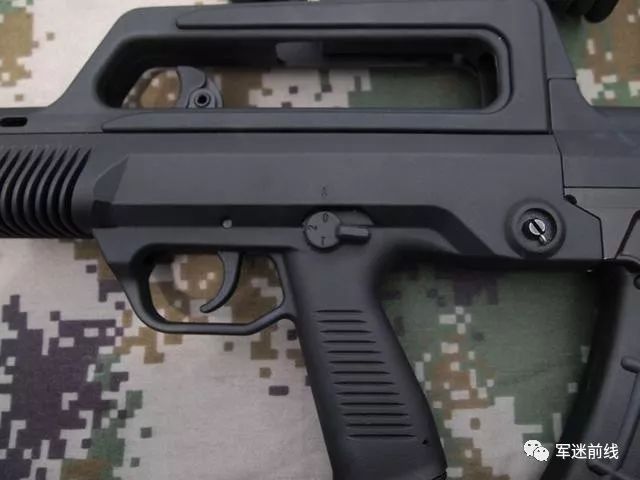 绝地求生中的QBZ，到底是哪把国产步枪|步枪|突击步枪_新浪新闻