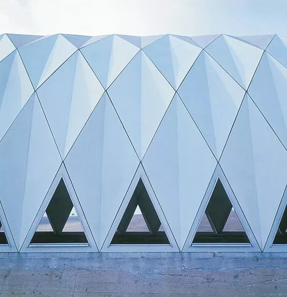 那些像折纸一样折出来的建筑|框架|V形|桁架_新浪新闻