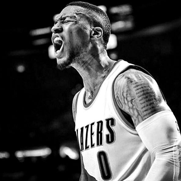 实战利器 or 街头潮鞋？Dame DOLLA 发布_手机新浪网