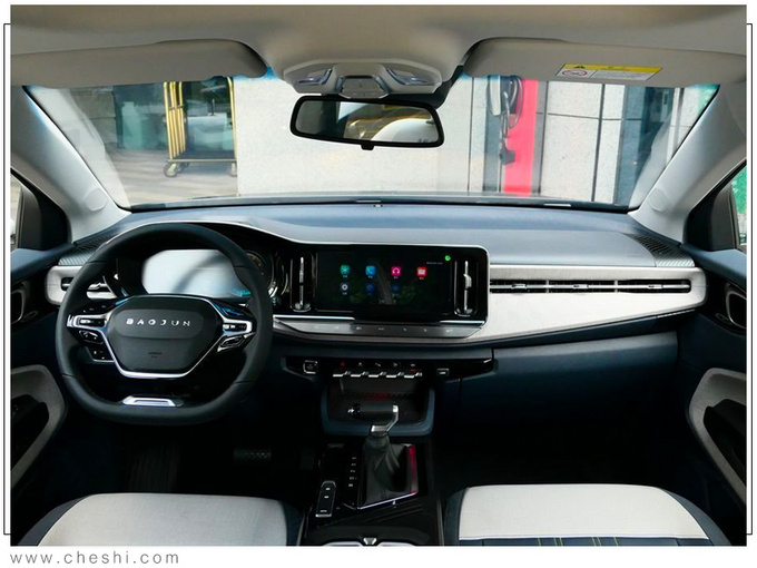 这还是宝骏？新MPV造型酷炫，还配自动驾驶，8.68万起售-手机新浪汽车