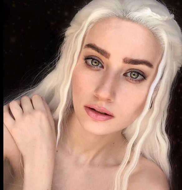 激似梅拉！意大利正妹Merisiel Irüm神复制所有火辣女角！_新浪游戏_手机新浪网