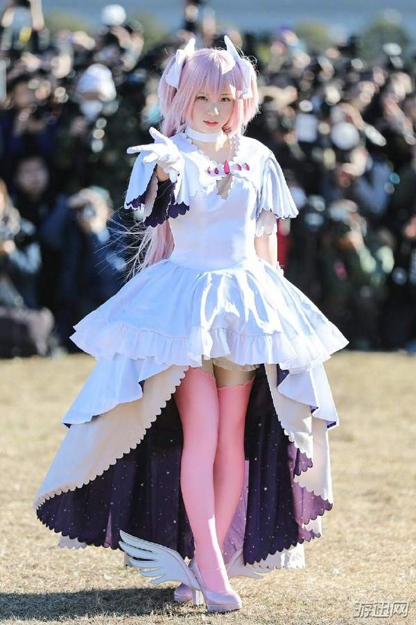 “日本第一Coser”Enako最新作品 清纯灵动，俏皮可爱_八卦趣闻_新浪游戏_新浪网