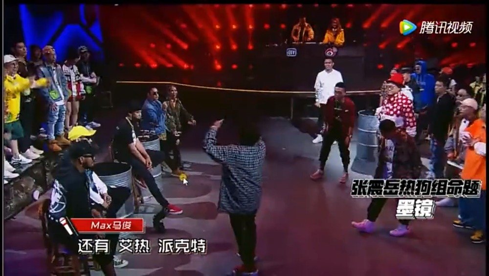 新说唱Freestyle抢麦赛，2Pass选手巅峰对决_手机新浪网