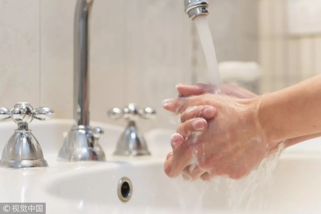 你的洗手方式真的正确吗 六步洗手法少了哪步？|洗手液|肥皂|掌心_新浪新闻