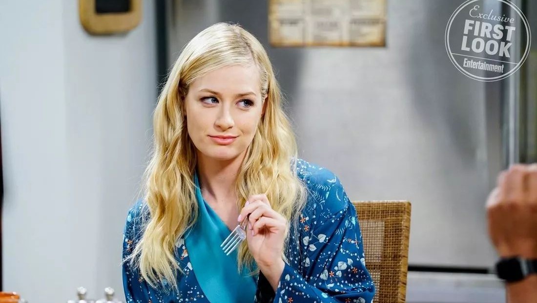 Caroline客串《生活大爆炸》剧照曝光！|剧照|前夫|桃花运|女教师|第一时间_新浪新闻