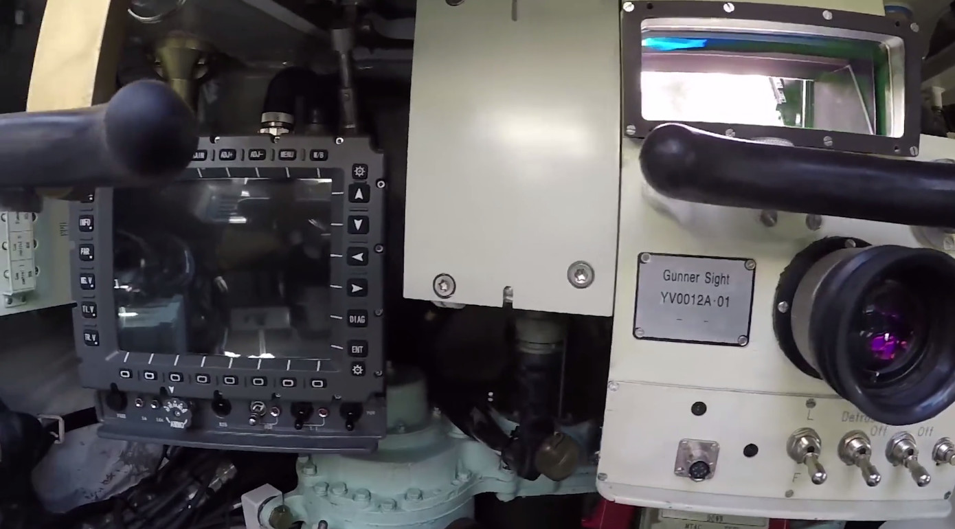 泰国版中国造VT4内部全公开 豪华度堪比隐身战机座舱_手机新浪网