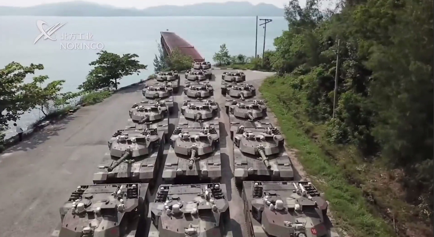 泰国版中国造VT4内部全公开 豪华度堪比隐身战机座舱_手机新浪网