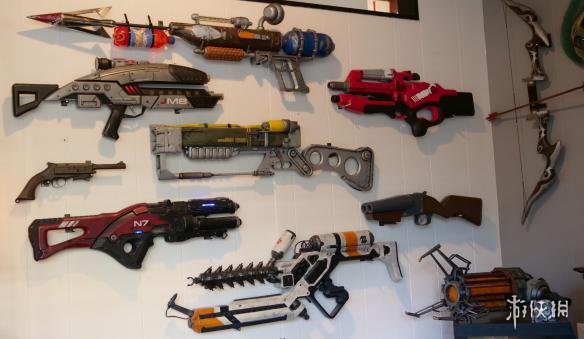 有钱真的可以为所欲为！国外玩家晒奢华游戏天堂！_新浪游戏_手机新浪网