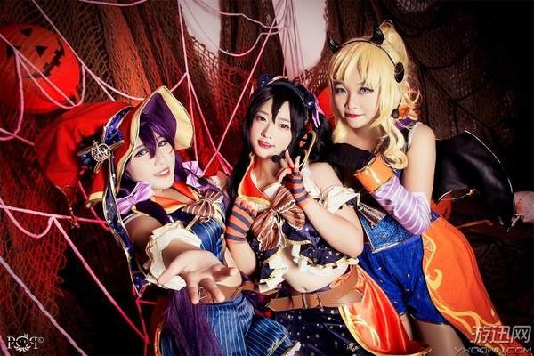 越南萌妹COS《Love Live！》 俏皮可爱，诱惑十足(图)_新浪游戏_手机新浪网