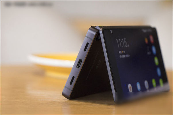 预约量超11万 中兴天机Axon M京东正式开卖_手机新浪网