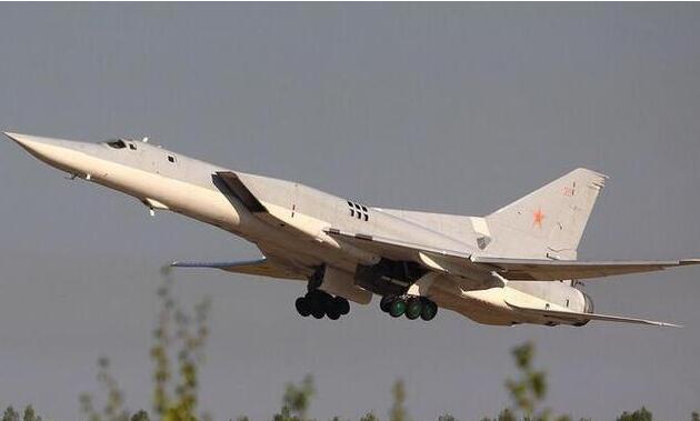 图22M3是战略轰炸机吗？自然算得上，打击能力不俗_手机新浪网