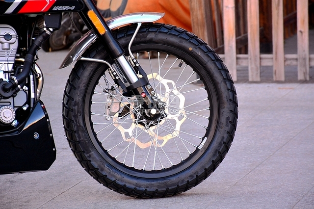 正统咖啡骑士 宗申aprilia CR150实拍-新浪汽车