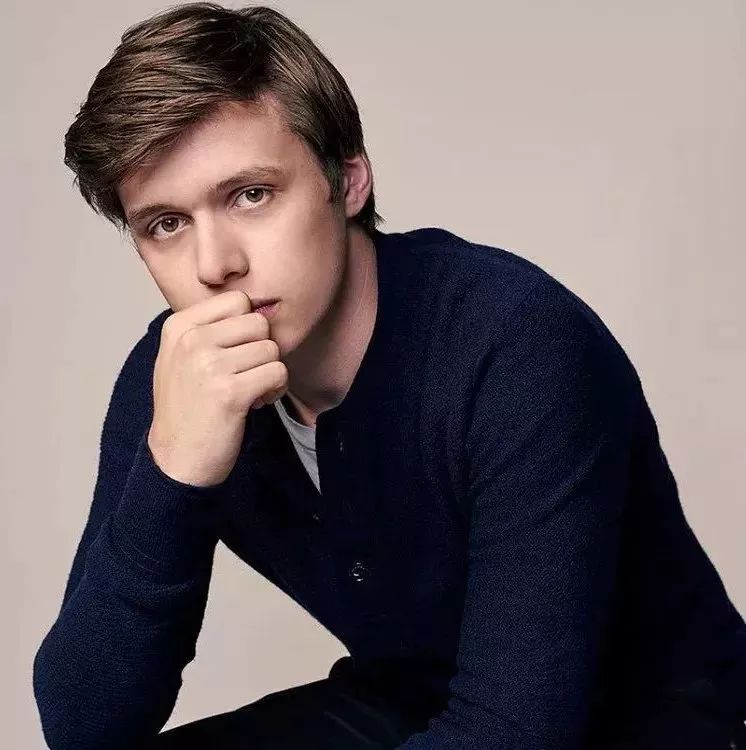 鲜肉演员演深柜小Gay，今年必看的同性喜剧电影 Love, Simon