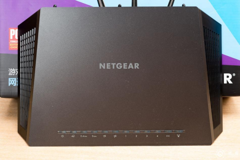 无处不在的互联，我家网件NETGEAR R7000夜鹰千兆双频无线路由器