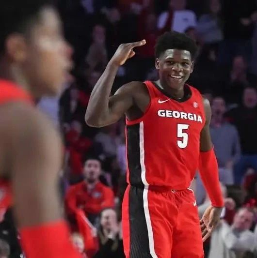 官宣！2020状元热门宣布参选！又一个锡安啊？_NBA_新浪竞技风暴_新浪网