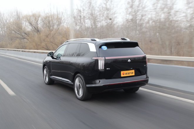 家庭智能新豪华SUV 昊铂HL预售27.98-32.98万元-新浪汽车