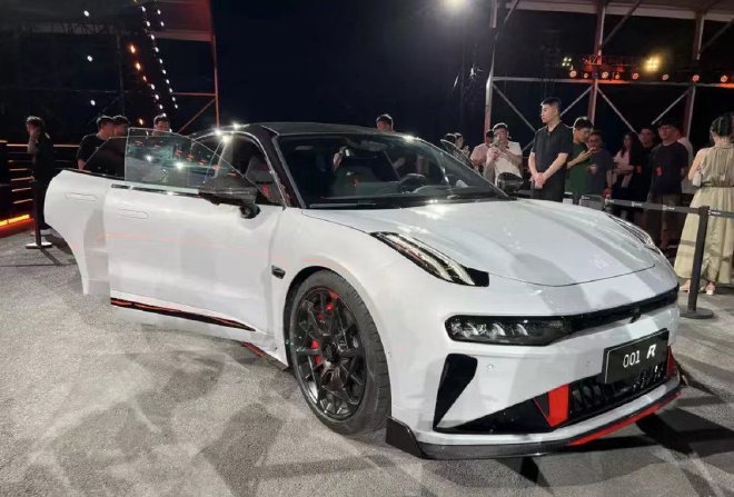 售价76.9万元 极氪001 FR正式上市-手机新浪汽车