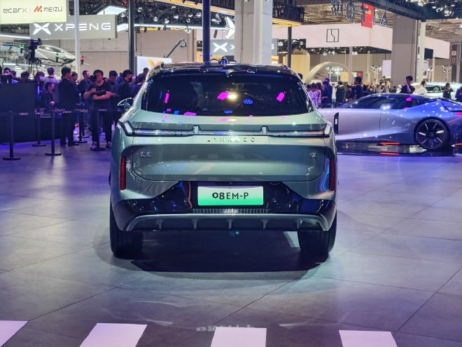 2023上海车展：领克08正式亮相-手机新浪汽车