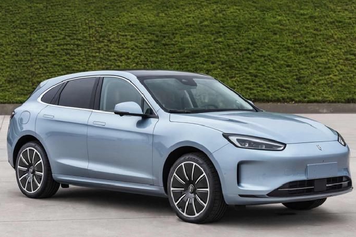 AITO问界M5e动力参数曝光 搭磷酸铁锂电池续航超500公里-新浪汽车